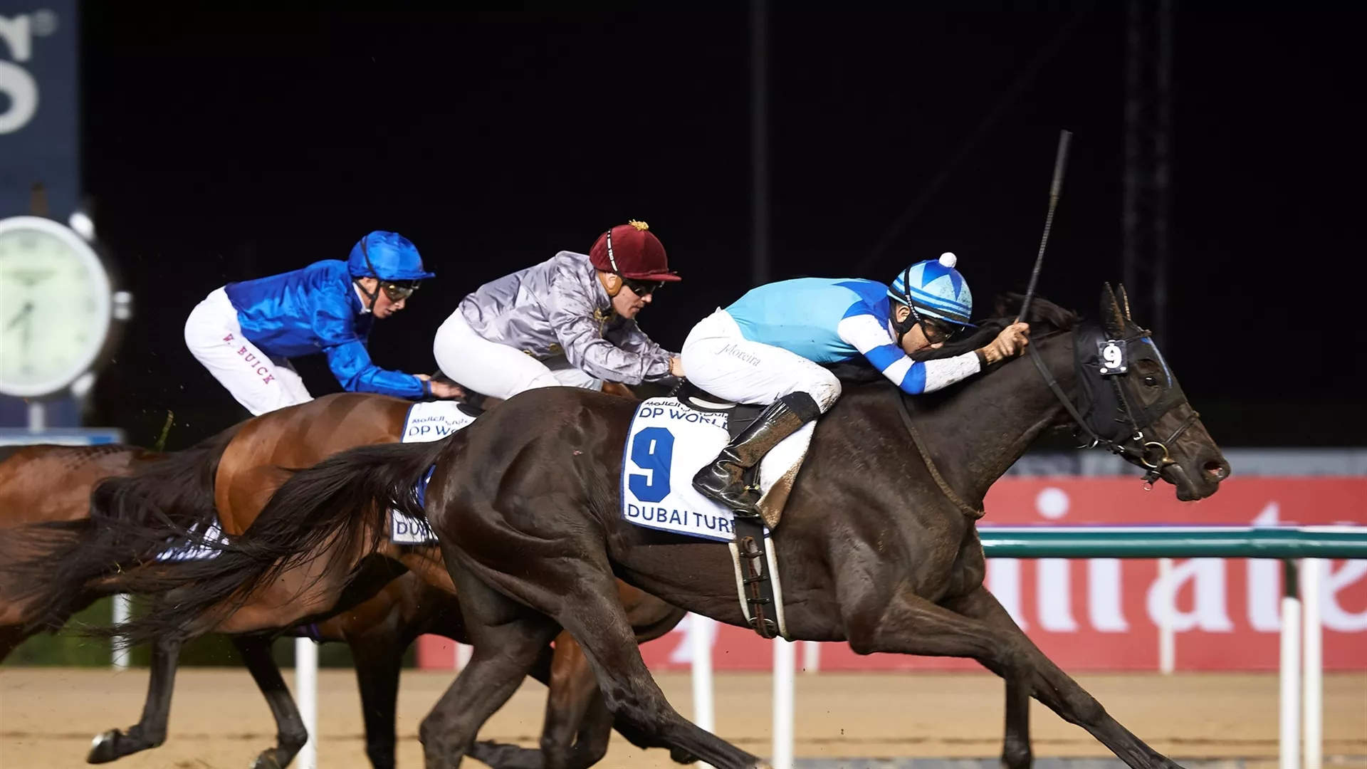 VIVA VIVLOS AND MOREIRA WIN THE DUBAI TURF | Dubai Racing Club